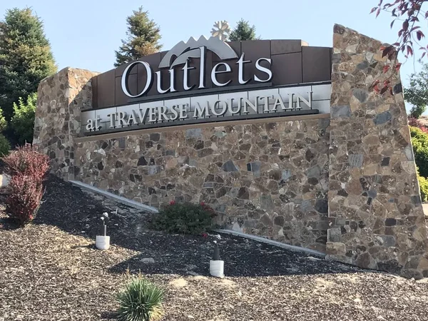 Lehi Aug Outlets Traverse Mountain Lehi Utah Seen Aug 2017 – Stock ...