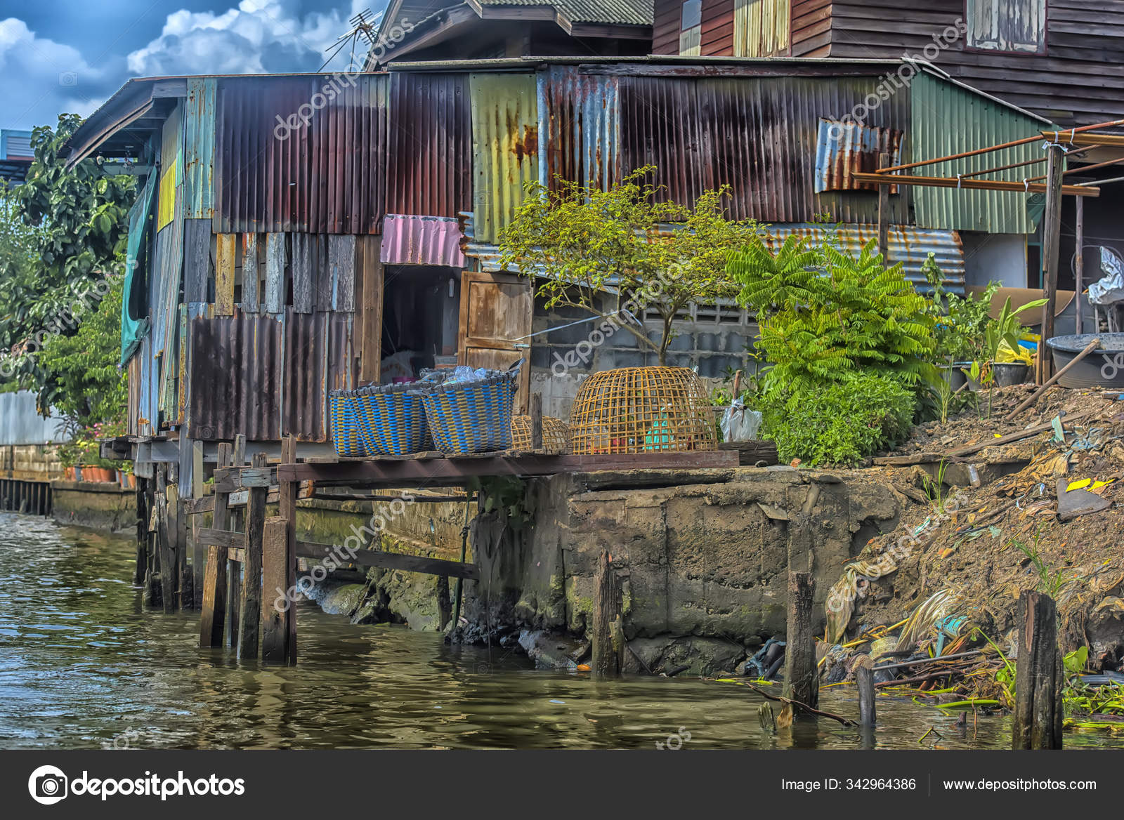 Slum on Bangkok Chao Phraya riverside, Thailand – Stock Editorial Photo ...