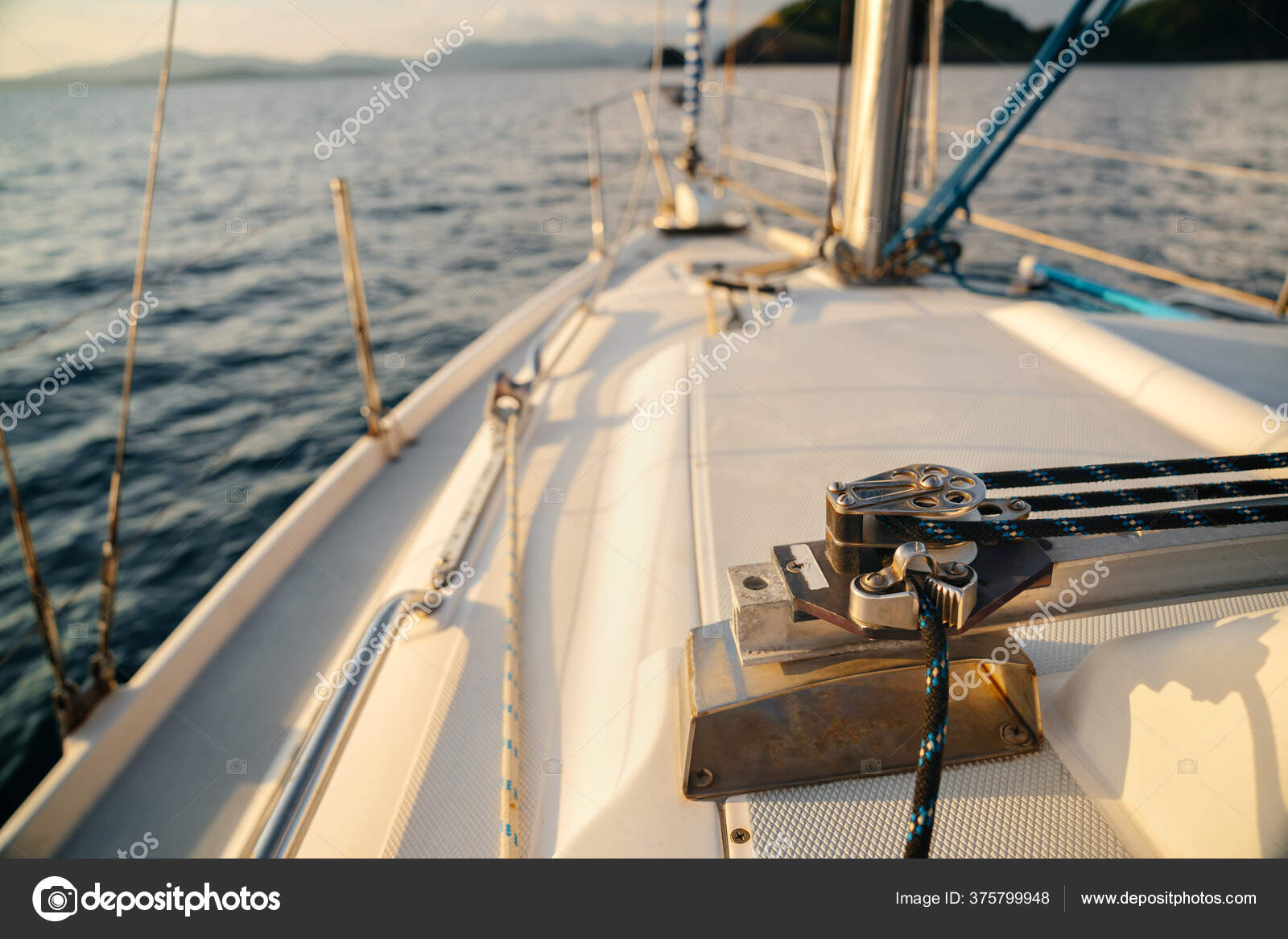 Bow Large Sailing Yacht Latch Fans Backdrop Sea Islands Sky — Stock ...