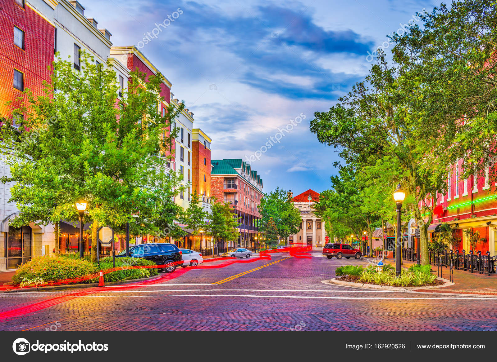 Gainesville, Florida, USA — Stock Photo © sepavone #162920526 Gainesville, Florida, USA — Stock Photo © sepavone #162920526