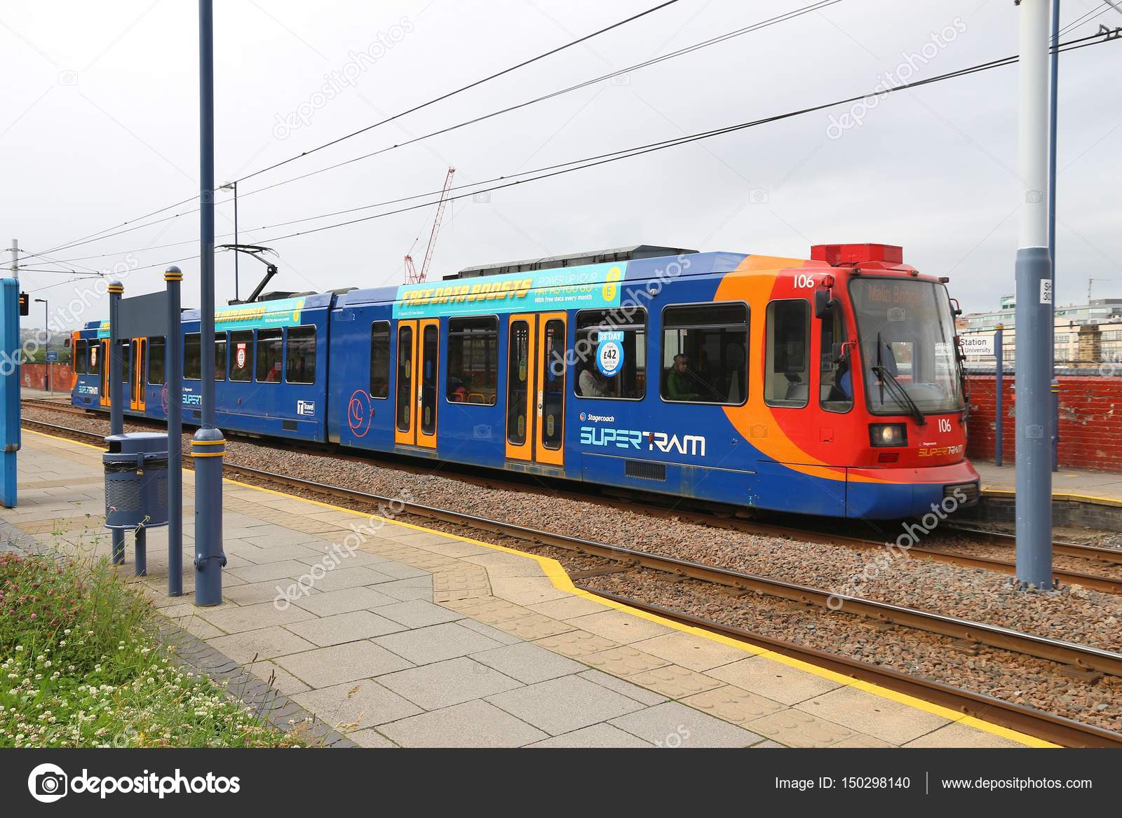 Sheffield Supertram transport – Stock Editorial Photo © tupungato ...