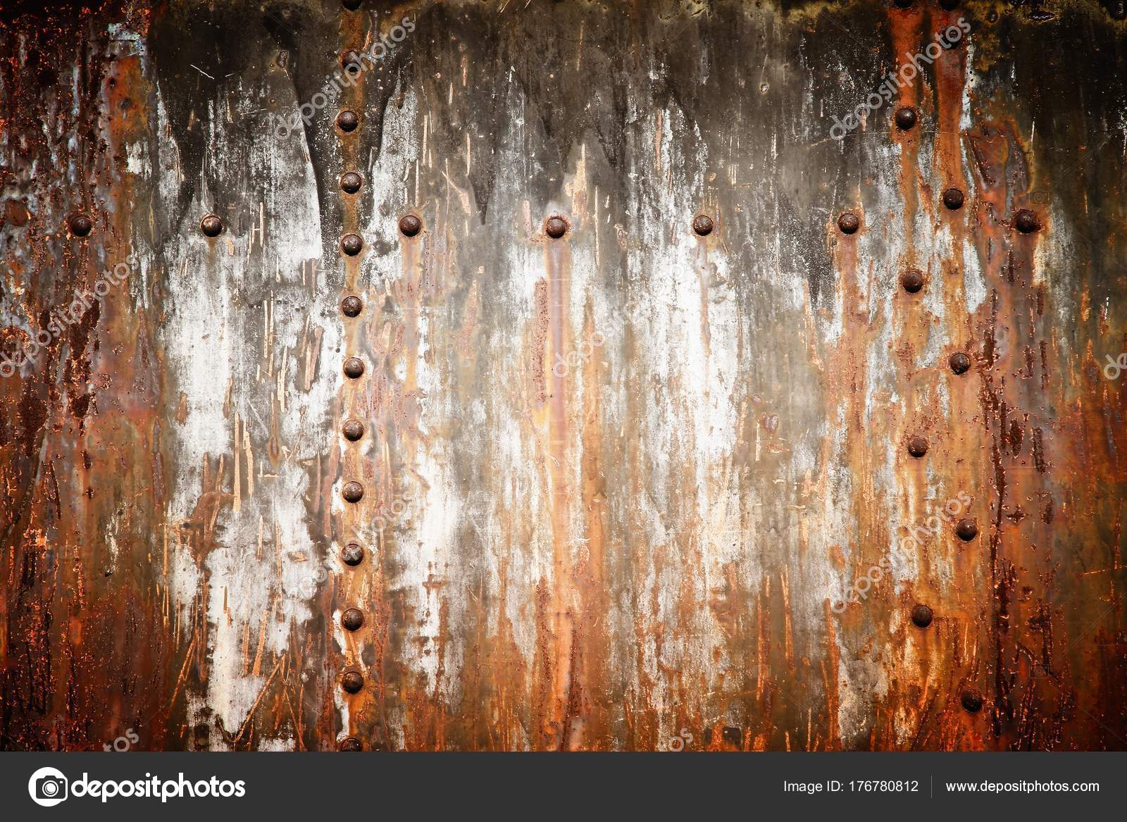 Old metal texture Stock Photo by ©tupungato 176780812