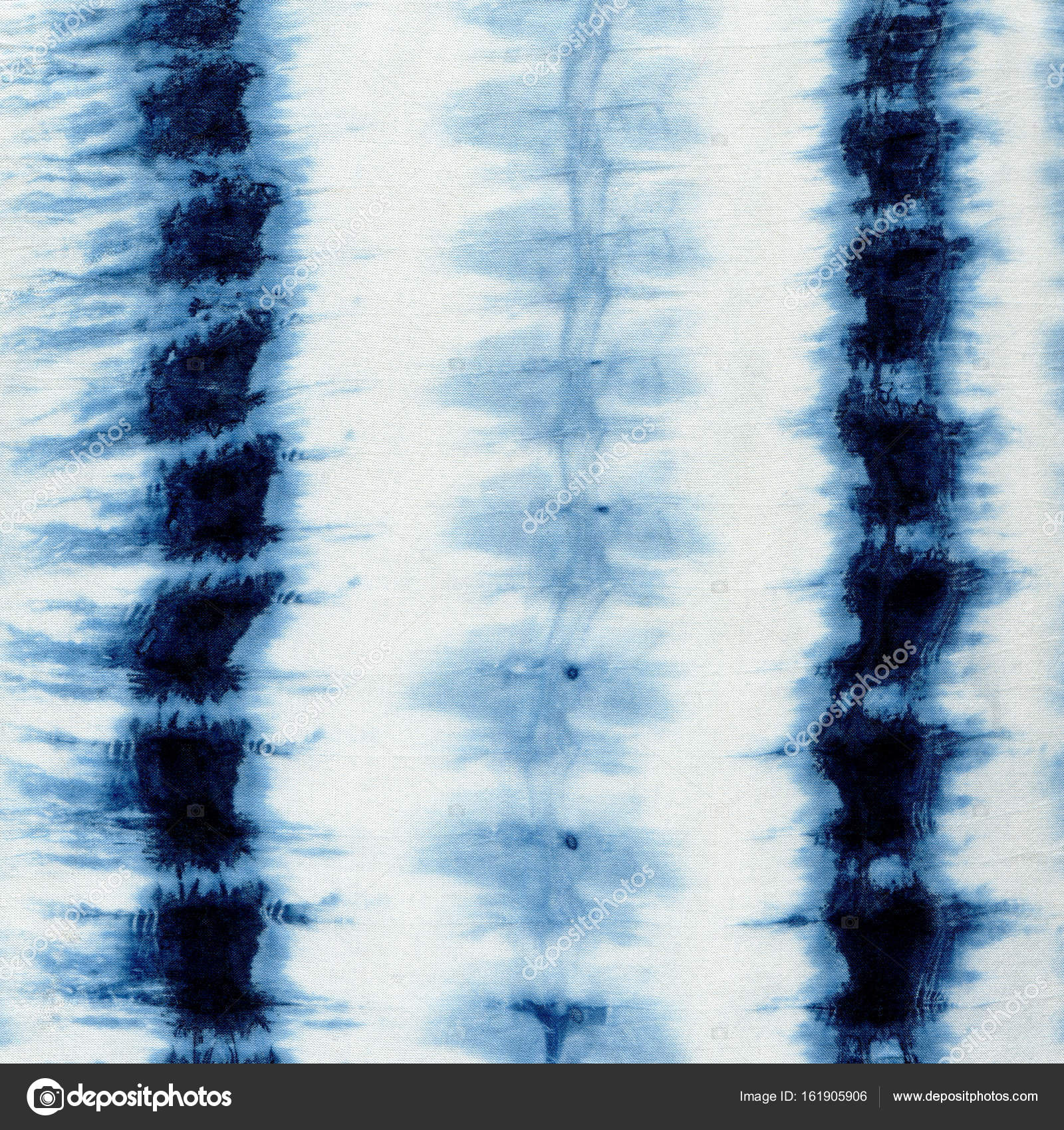 Tie-dye pattern of indigo color Stock Photo by ©tiff20 161905906