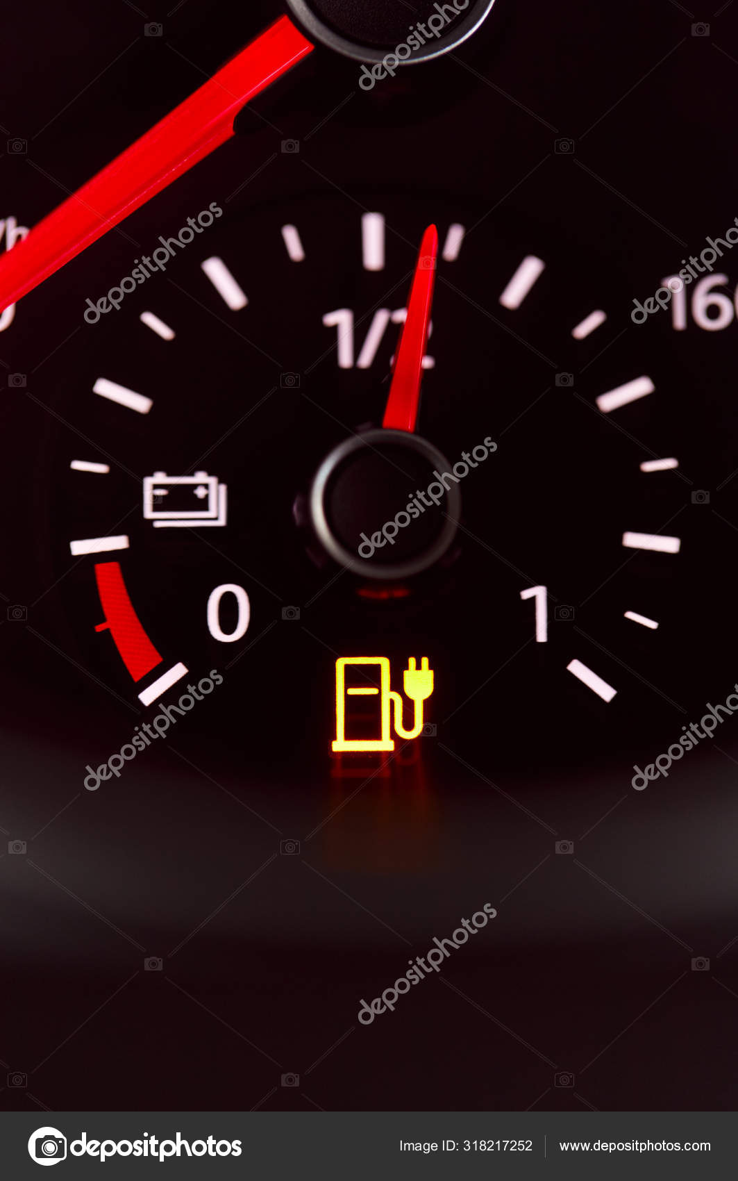 Close Dial Showing Charge Remaining Electric Car Motor — Stock Photo ...