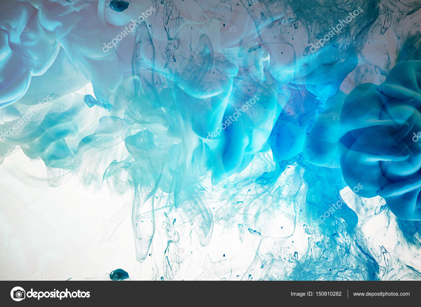 Turquoise ink in water Stock Photo by ©Nik_Merkulov 150810282