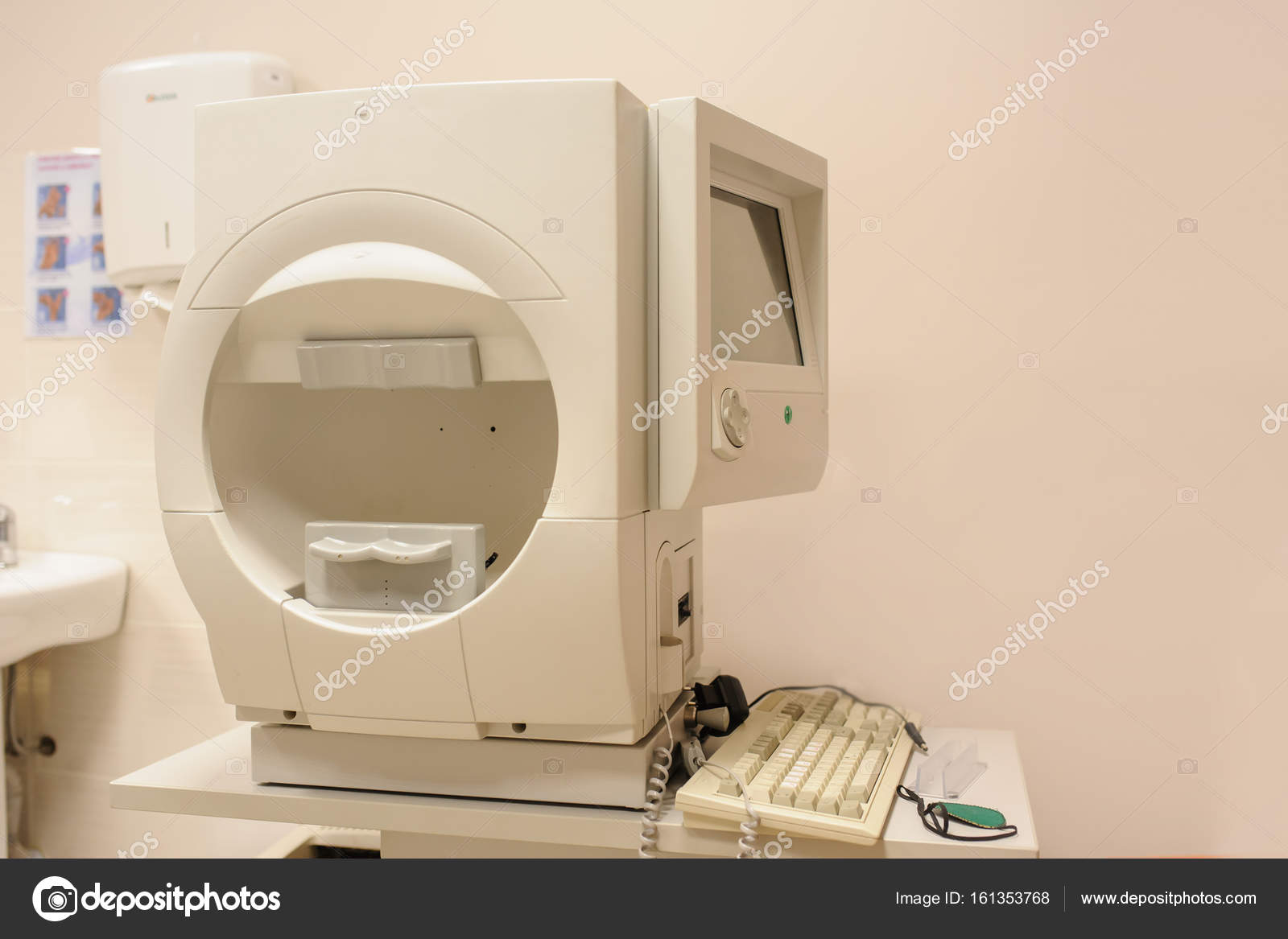 Ophthalmology equipment: computerized perimetry eye for visual f ...