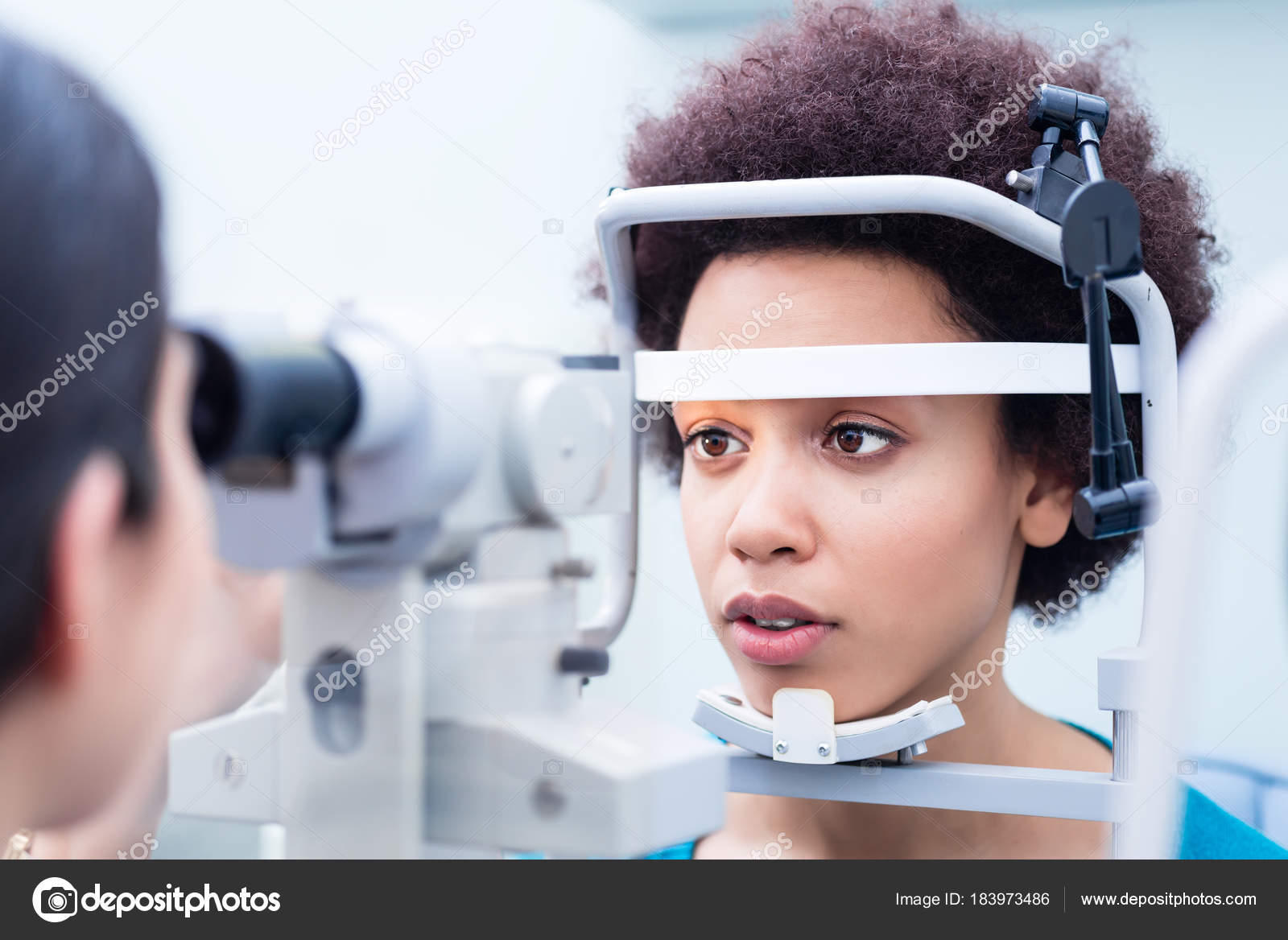 Optician Measuring Woman Eyes Refractometer Optician Shop Stock Photo ...