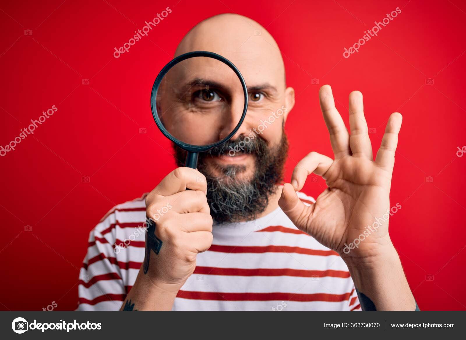 Handsome Detective Bald Man Beard Using Magnifying Glass Red Background ...