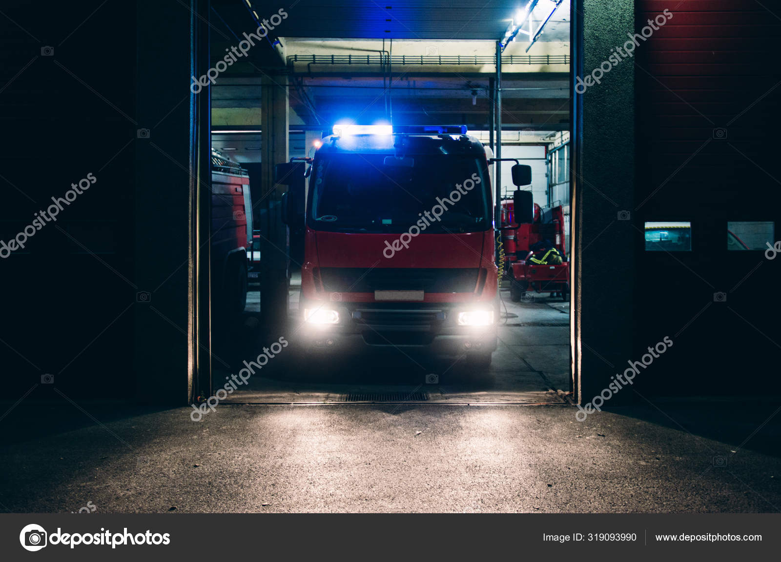 Fire department garage — Stock Editorial Photo © gorgev #319093990