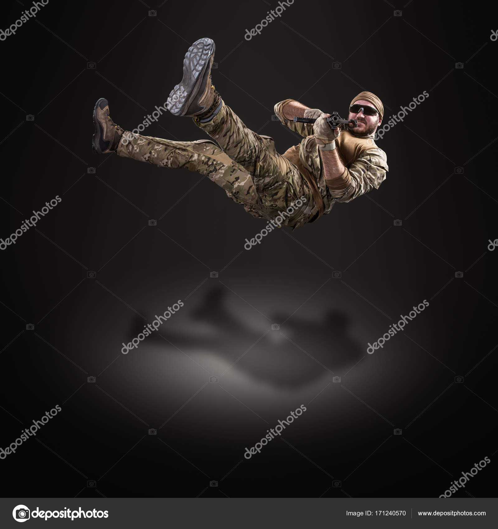 USA Army soldier with gun (motion effect). Shot in studio on b Stock ...