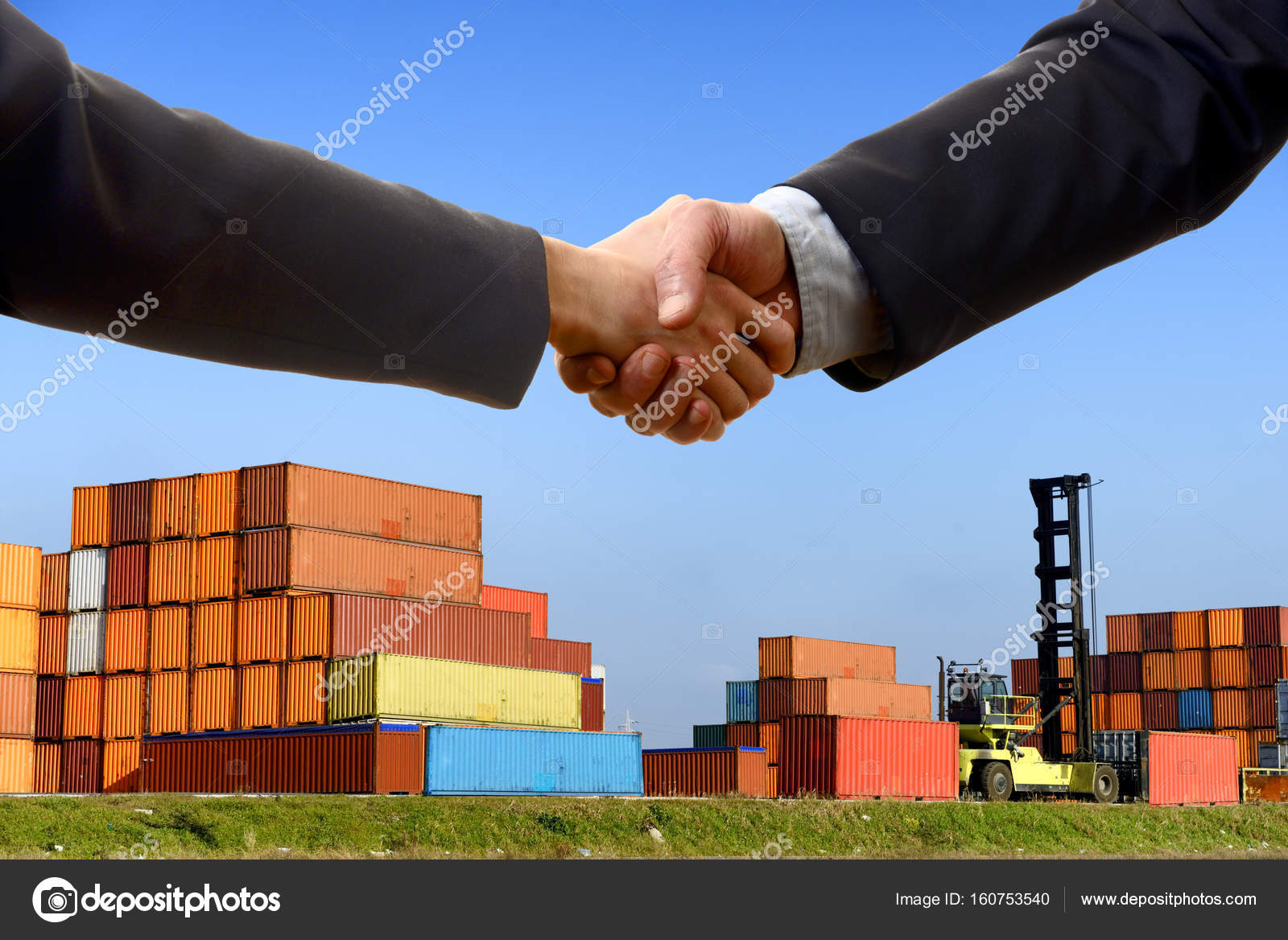 Handshake for business Stock Photo by ©katy89 160753540