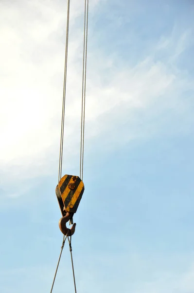 Rigging Stock Photos, Royalty Free Rigging Images | Depositphotos