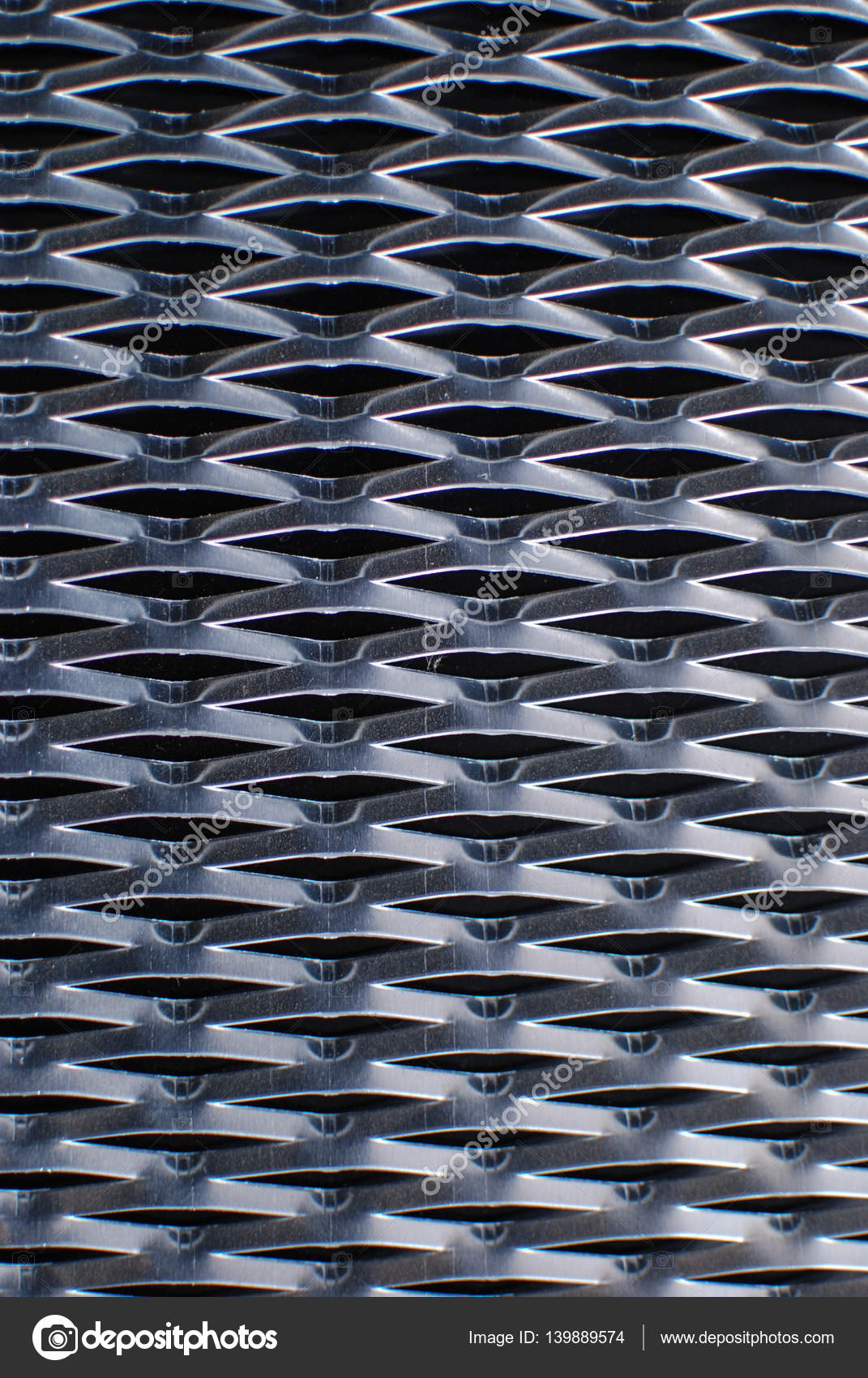 Malla metálica expandida: fotografía de stock © maskalin #139889574 ...