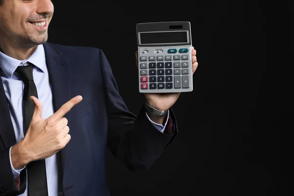 Empresario calcular facturas fotos de stock, imágenes de Empresario ...