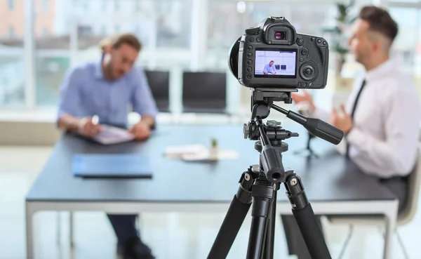 Interview stage Stock Photos, Royalty Free Interview stage Images ...