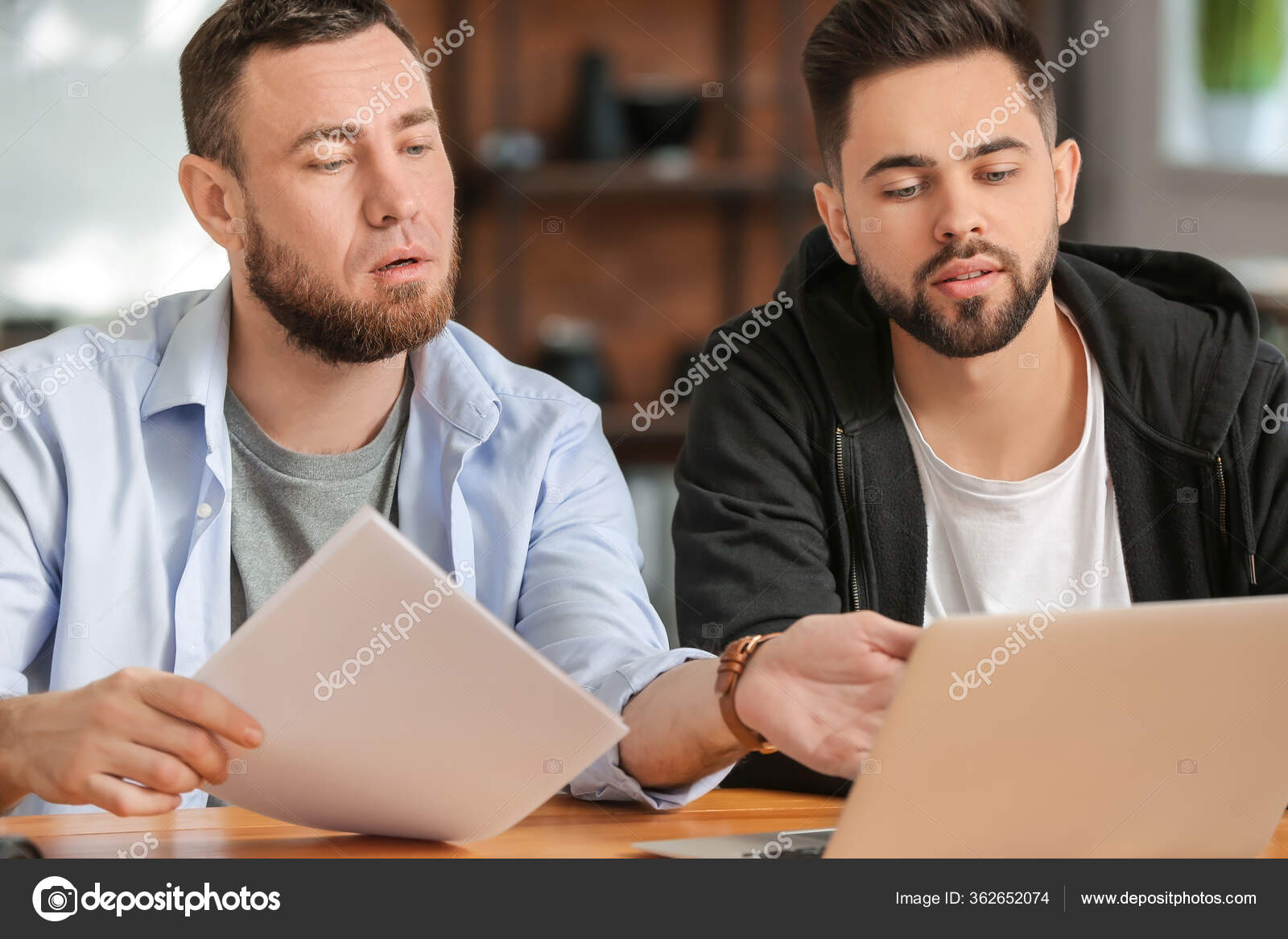 Mentor Teaching Young Photographer Studio Stock Photo by ©serezniy ...