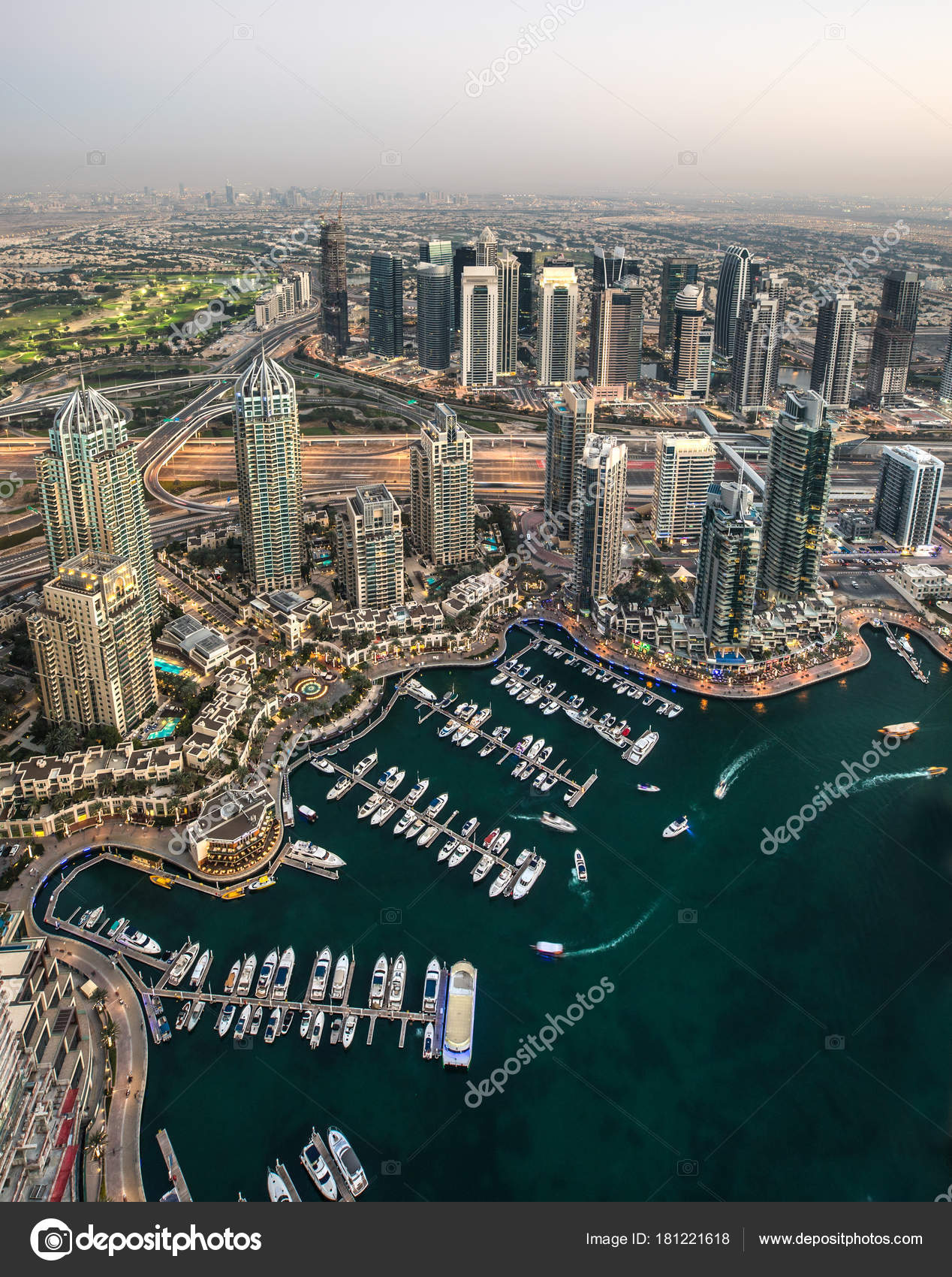 Rooftop Aerial View Dubai Marina District Waterway Sunset Dubai Uae ...