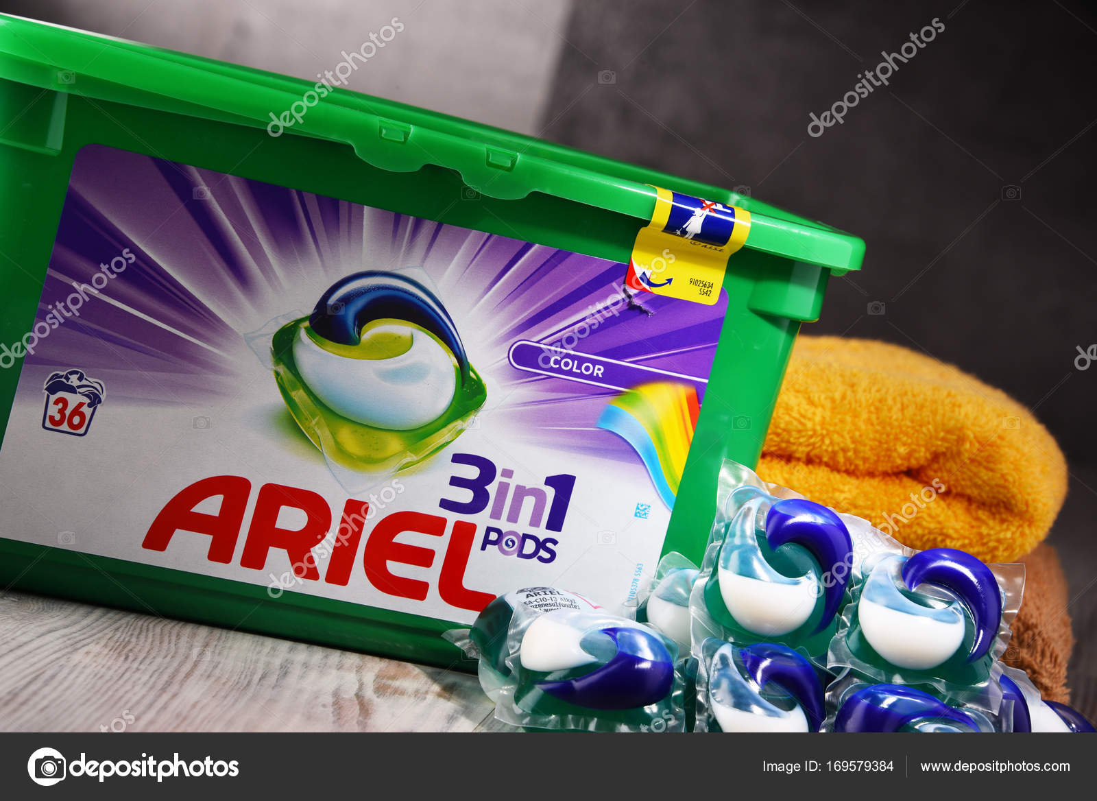 Ariel laundry detergent products — Stock Editorial Photo © monticello ...