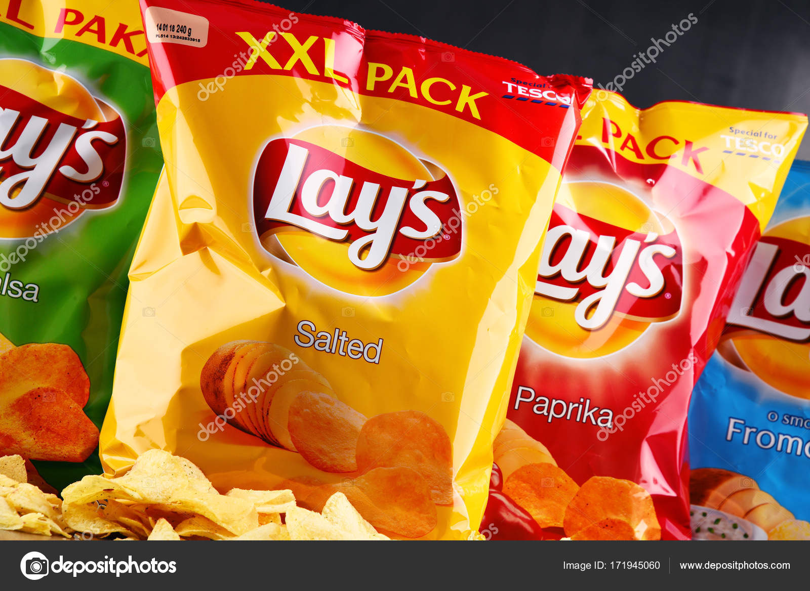Packets of Lays potato chips – Stock Editorial Photo © monticello ...