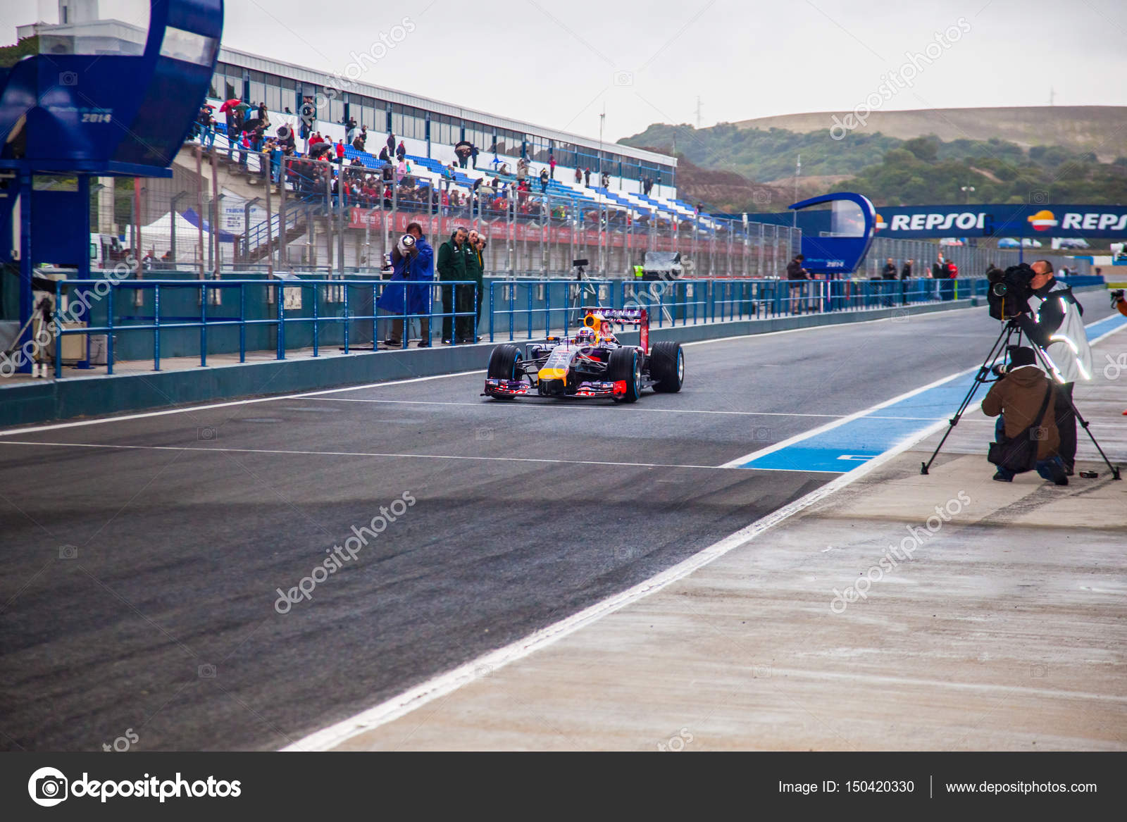 Infinity Red Bull Racing F1 – Stock Editorial Photo © viledevil #150420330