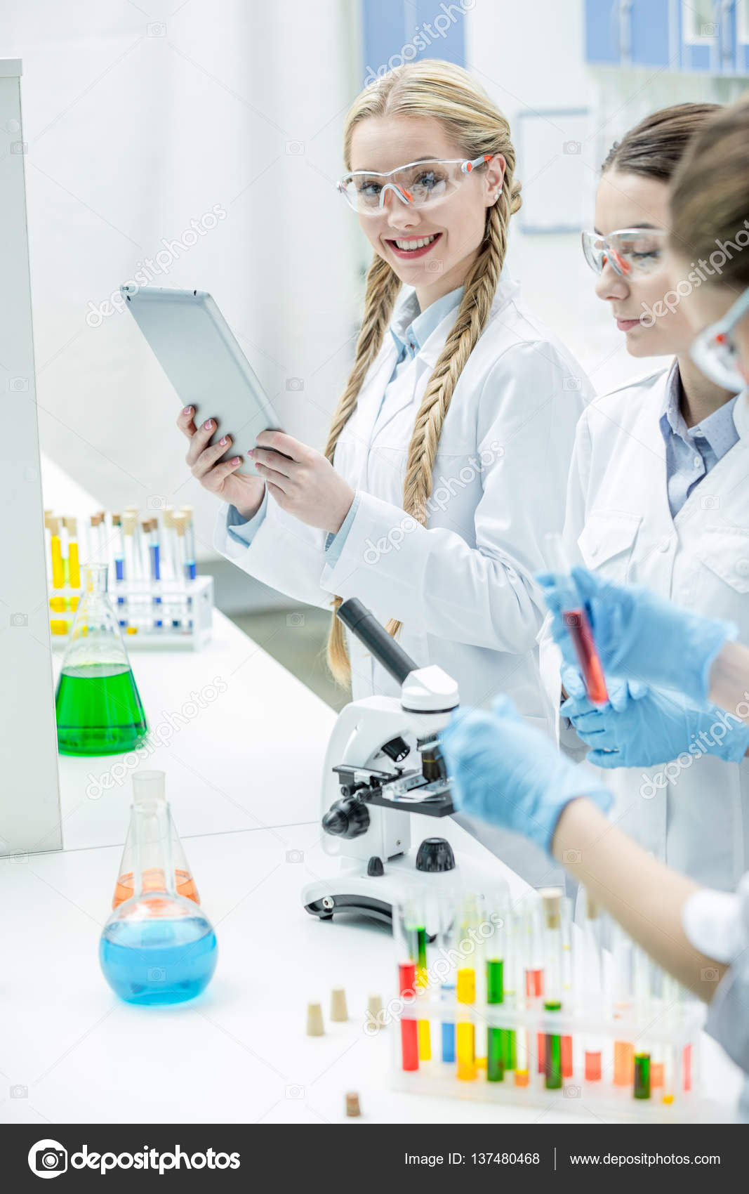 Female scientists in lab — Stock Photo © AndreyBezuglov #137480468