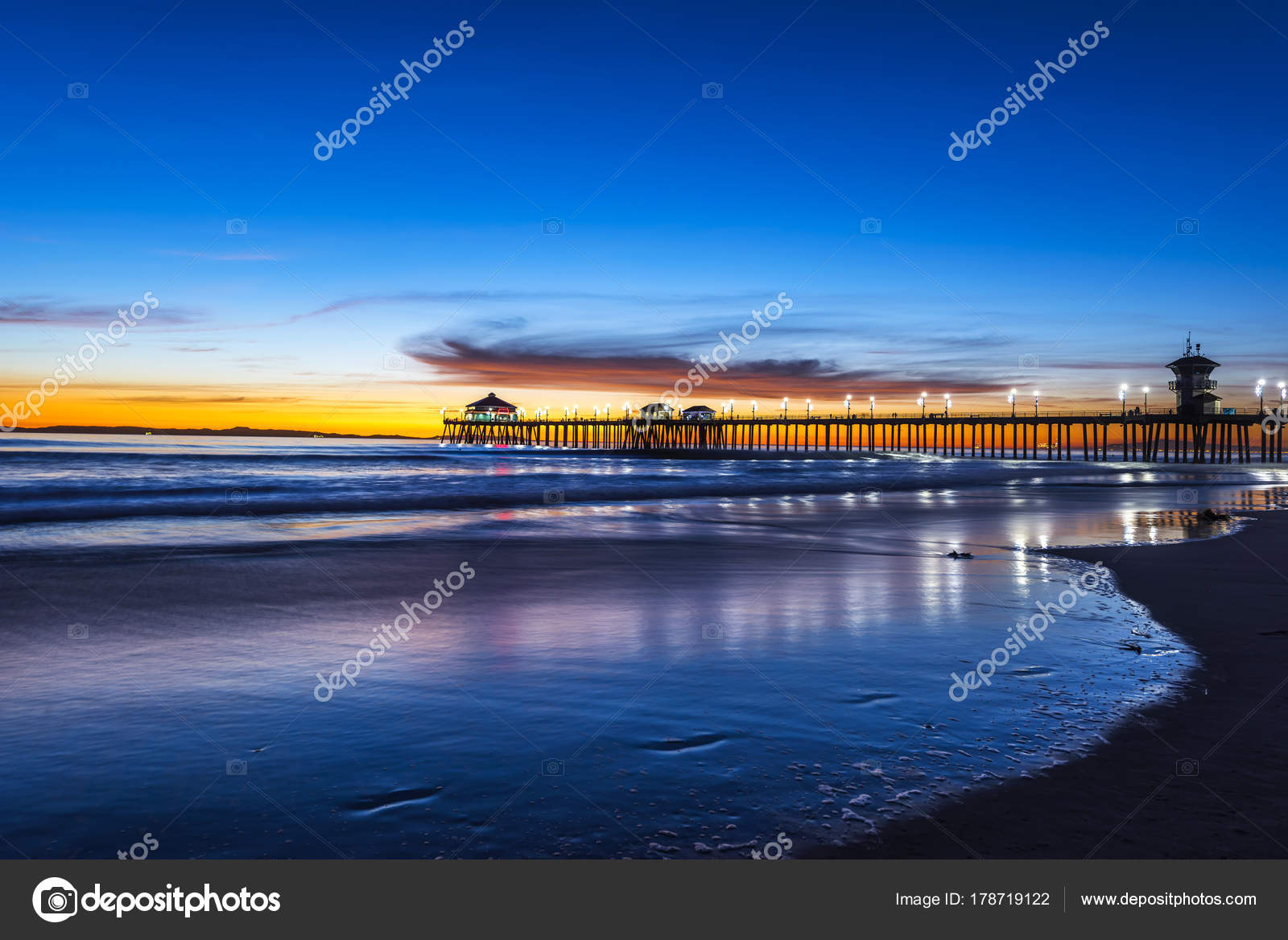 Huntington Beach Pier at Sunset Stock Photo by ©kelpfish 178719122