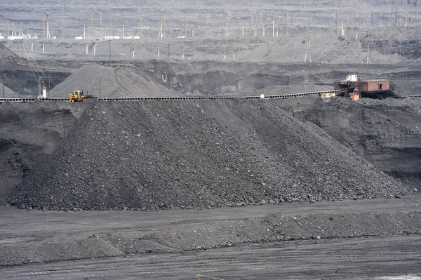 Mines face to face Stock Photos, Royalty Free Mines face to face Images ...