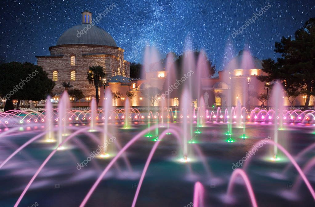 Haseki Hurrem Sultan Hamami and fountain, Estambul, Turquía. 2025