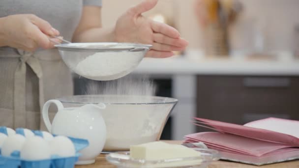 795 Boek recept Videos, Royalty-free Stock Boek recept Footage ...