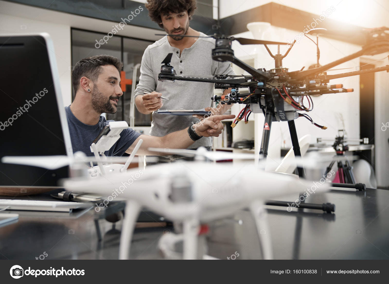 Engineer and technician working together — Stock Photo © Goodluz #160100838