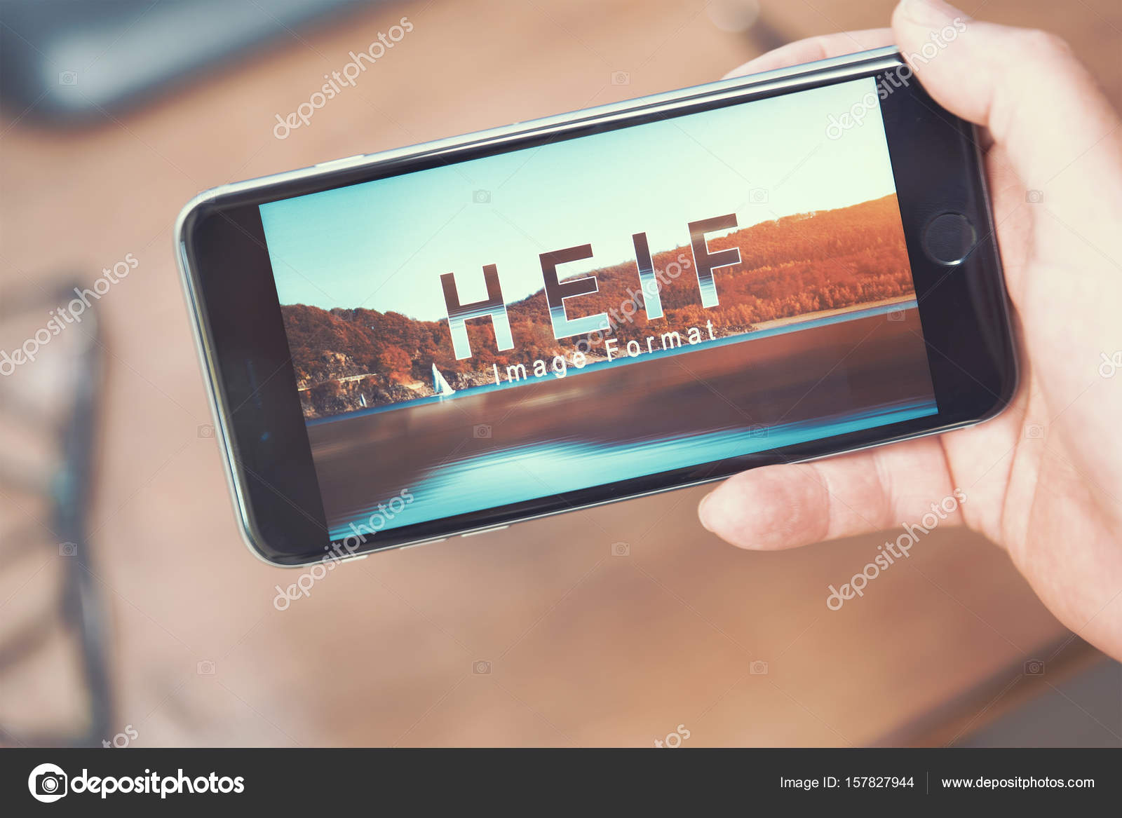HEIF Logo on Apple iPone 7 — Stock Editorial Photo © aa-w #157827944