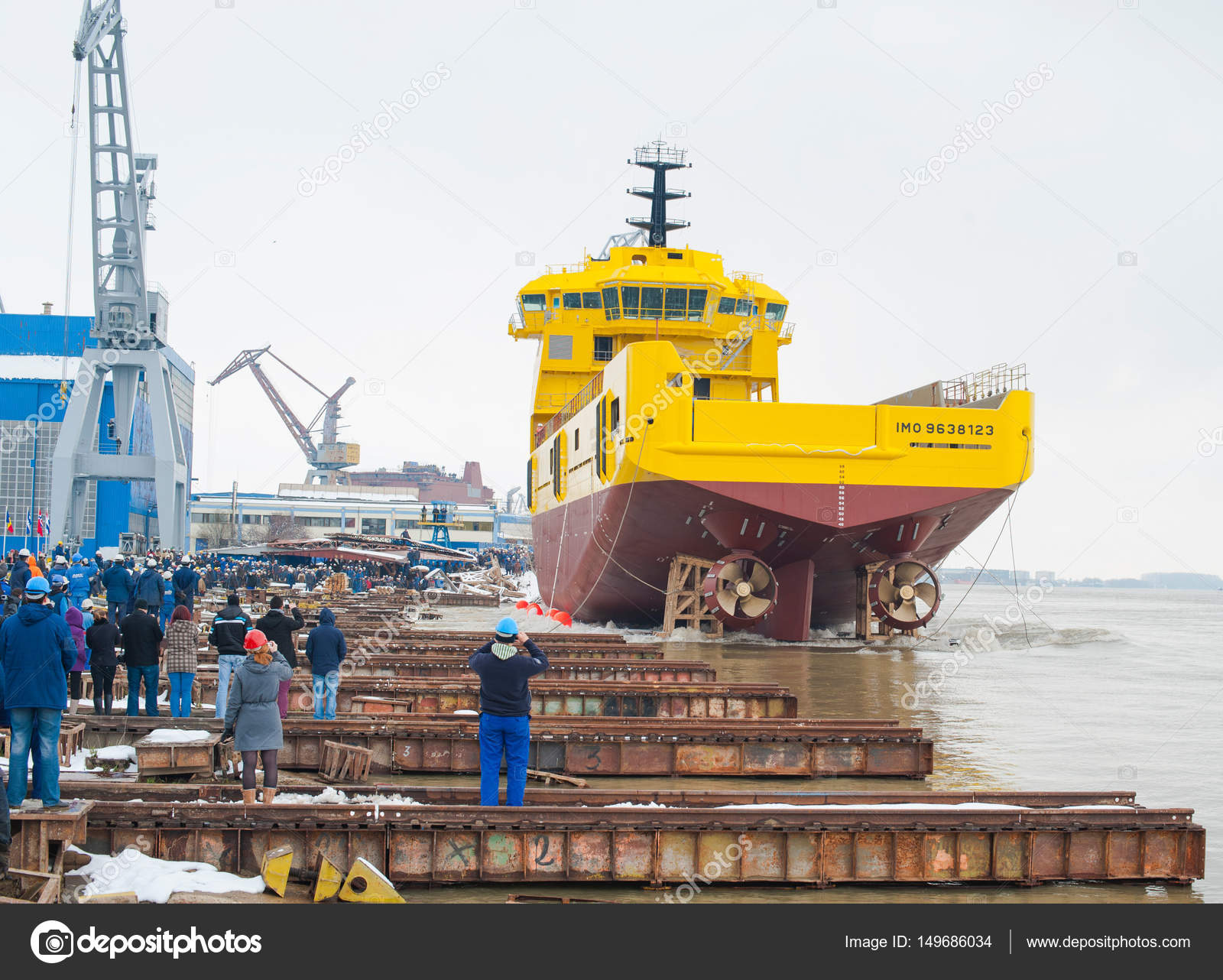 Launching ceremony of a ship in the Galati shipyard on danube – Stock ...