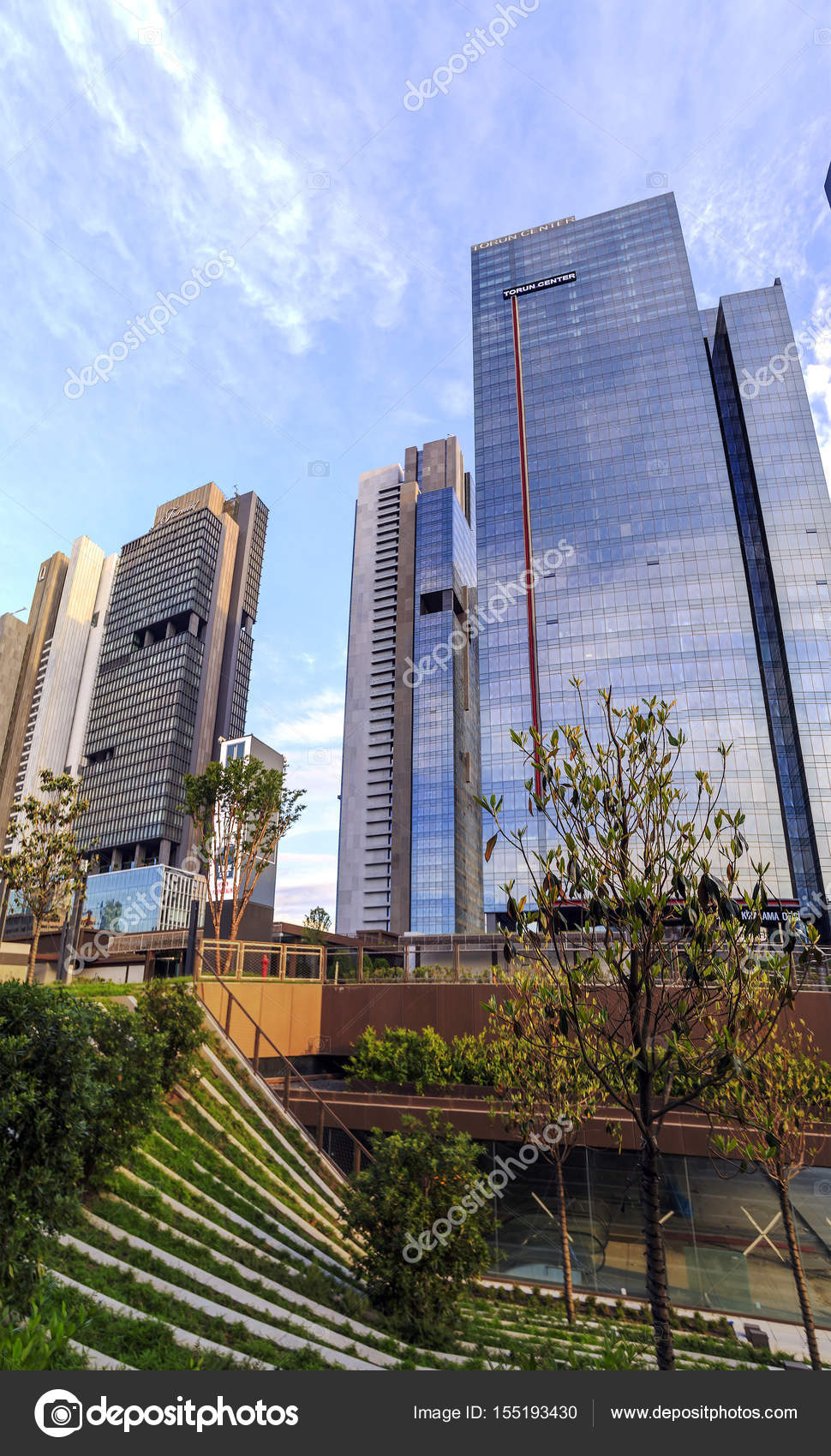 Torun Center business complex in Mecidiyekoy, Istanbul – Stock ...