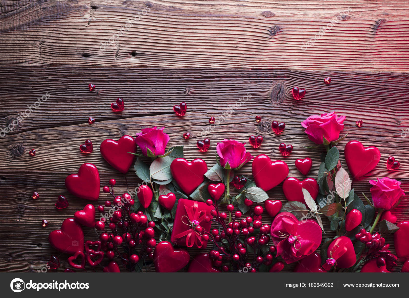 Wallpaper Of Hearts And Roses