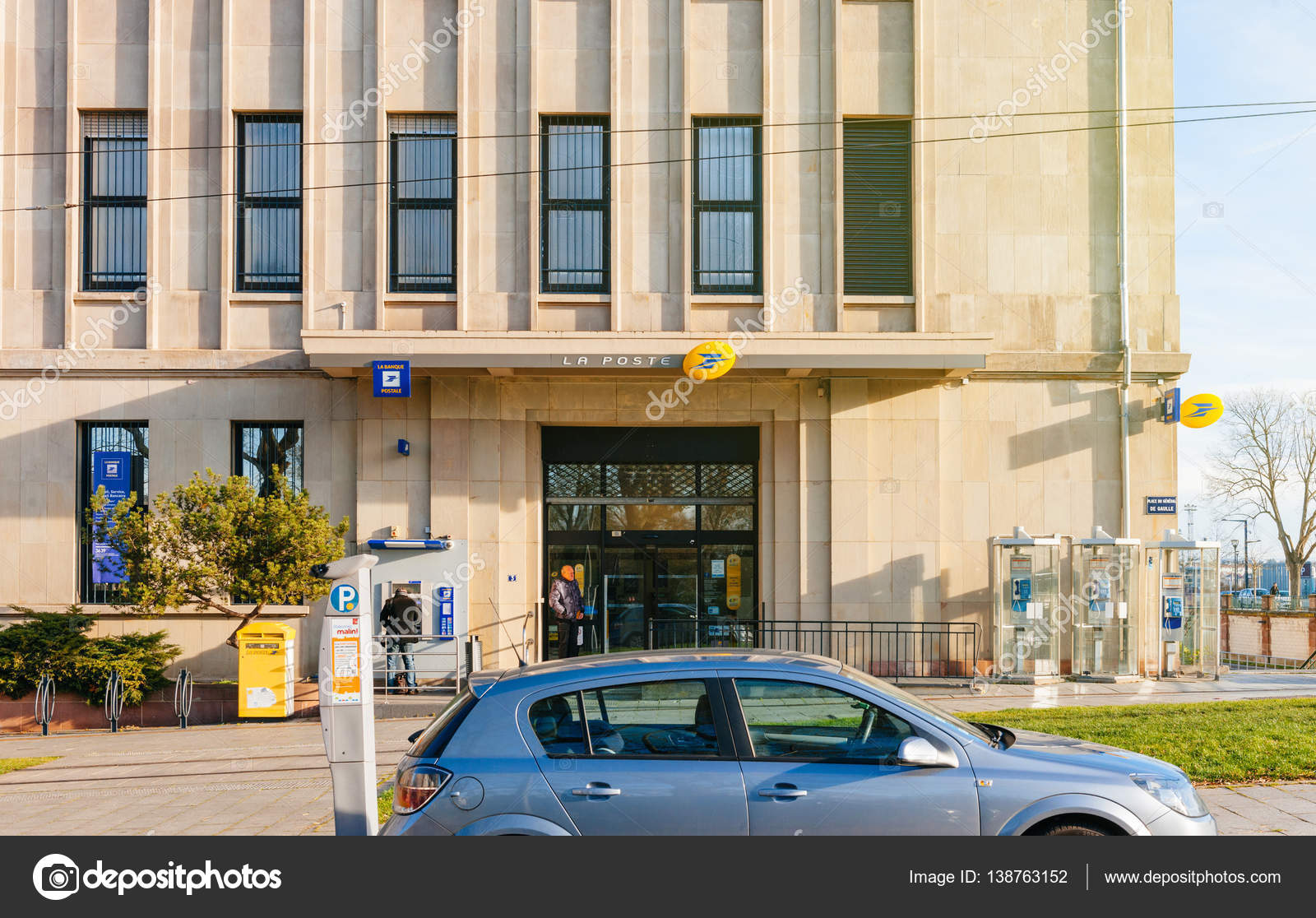 La poste Building post office – Stock Editorial Photo © ifeelstock ...
