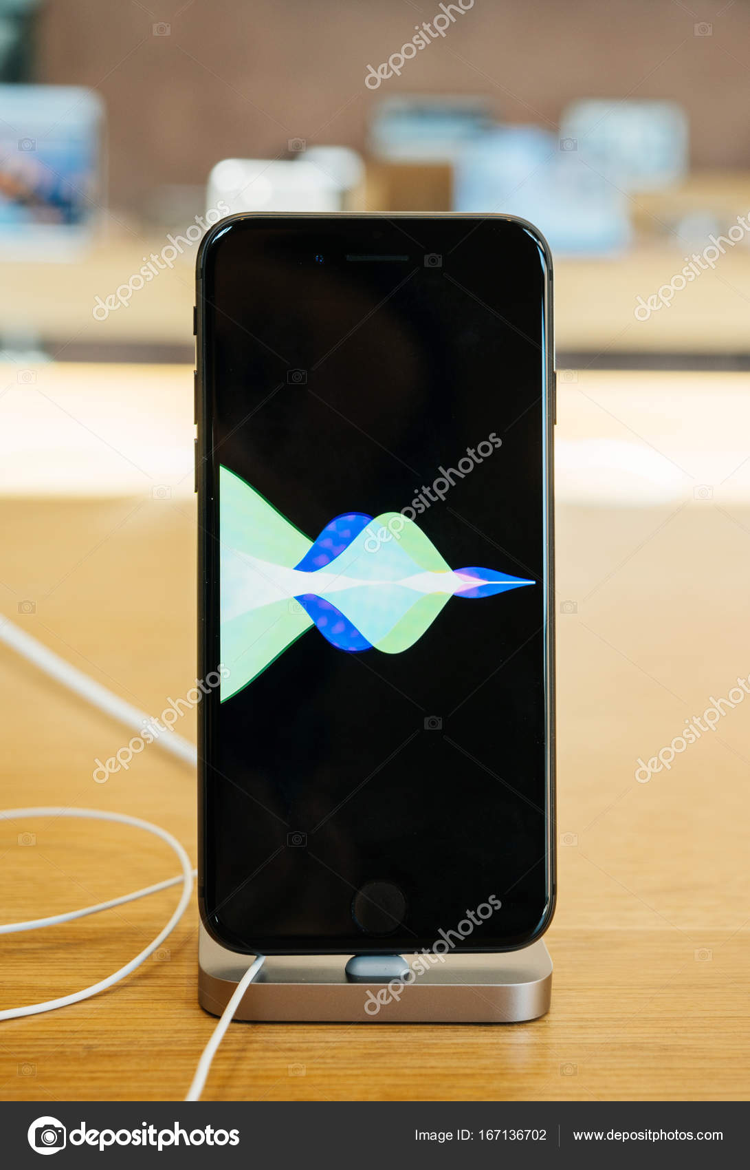 Apple logo Demo Mode on OLED screen of the New iPhone 8 and iPho ...