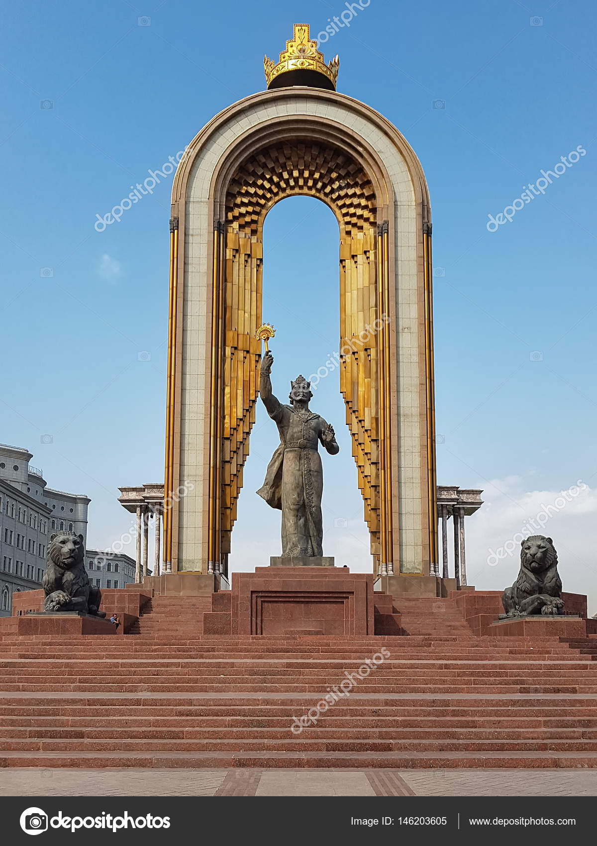 DUSHANBE,TAJIKISTAN-MARCH 15,2016:Statue of Ismoil Somoni in the centre ...