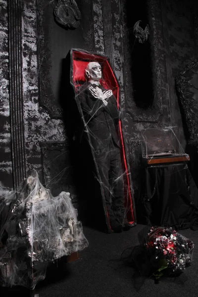 Funeral casket Stock Photos, Royalty Free Funeral casket Images ...