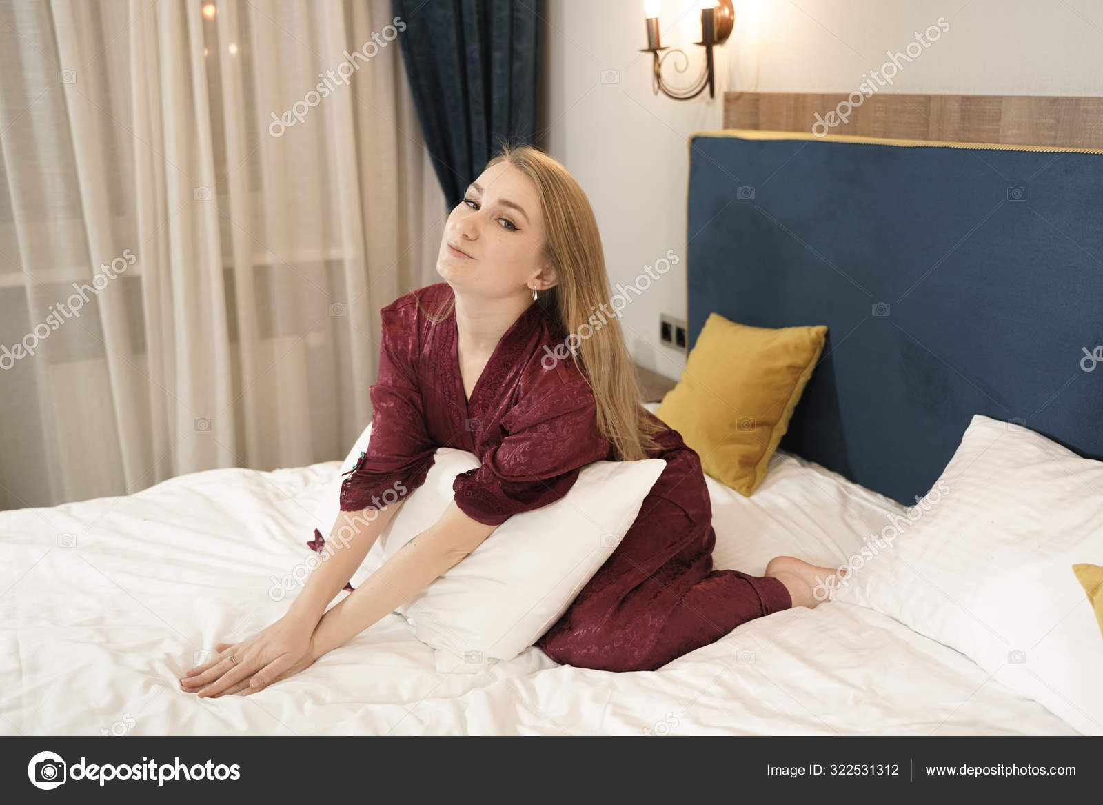 Relaxing Red Bedroom