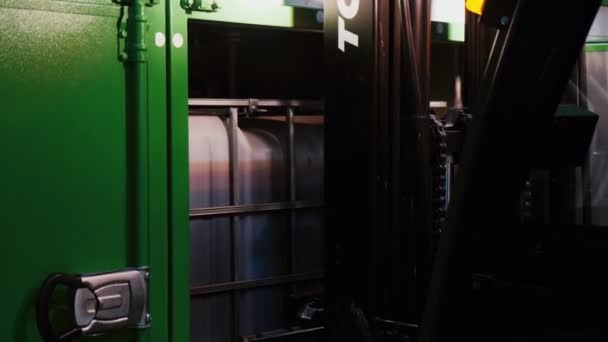 3,866 Container inside Stock Videos, 4K & HD Footage | Depositphotos