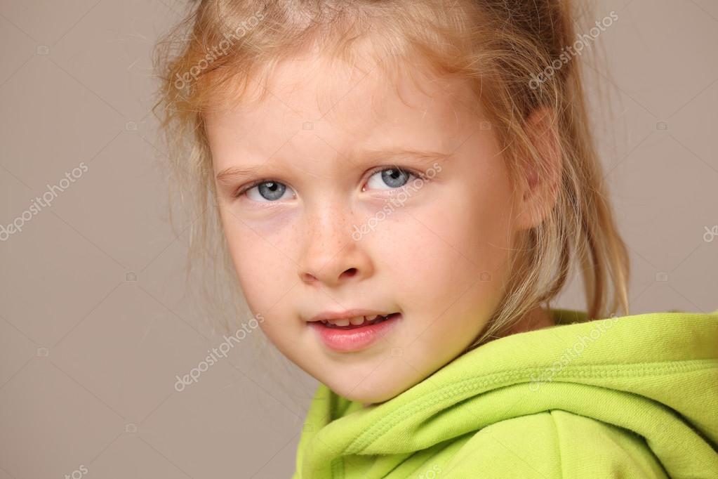 Serious looking girl — Stock Photo © pahham #128654340