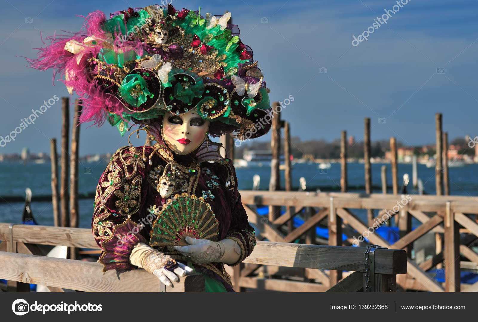 Human in venetian mask standing at carnival – Stock Editorial Photo ...