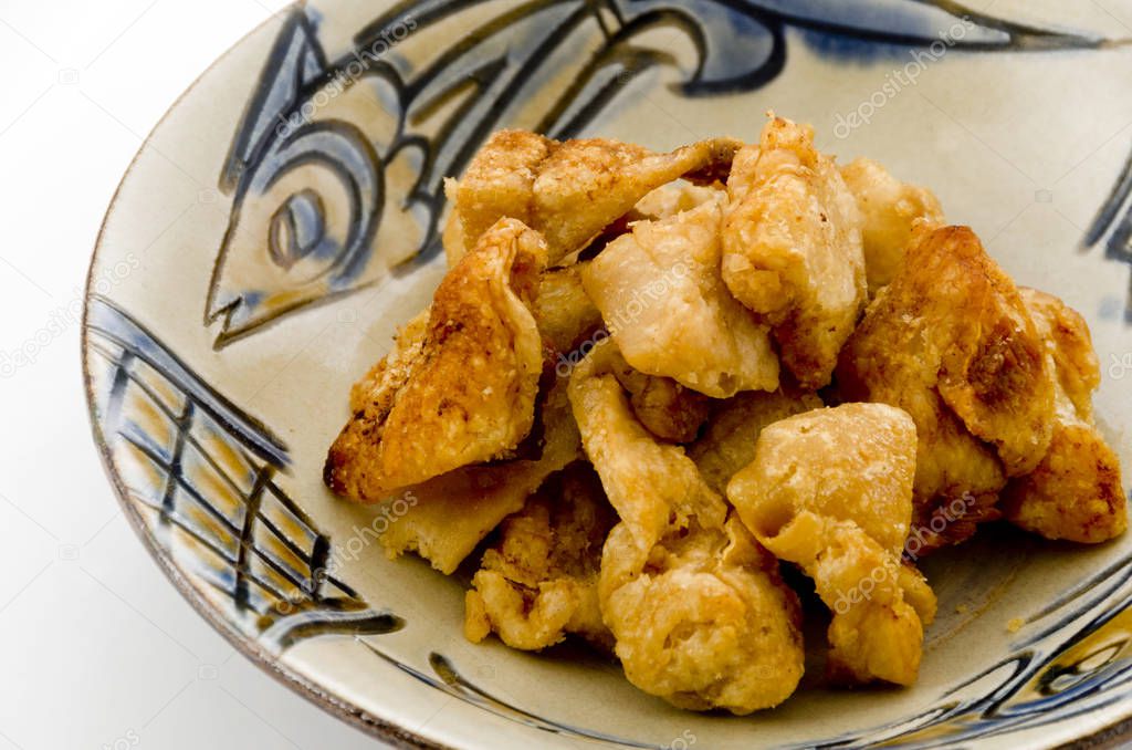 Snack de cerdo, corteza de cerdo, raspado de cerdo o crujido de cerdo 2022