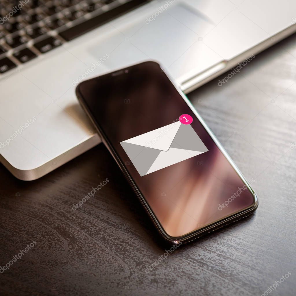 Recibir notificación emergente de correo electrónico en la pantalla ...