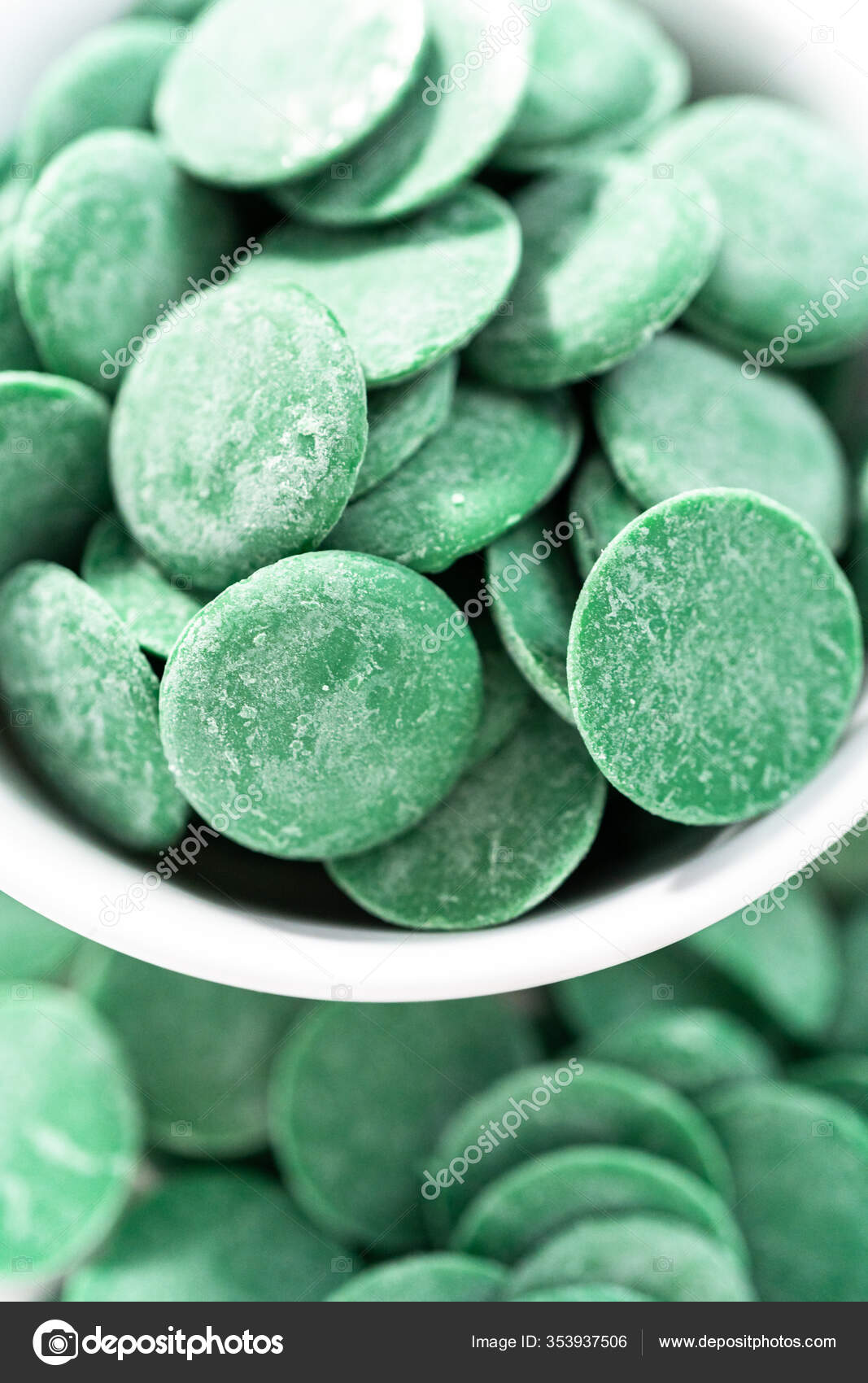 Green Chocolate Chips Melting Chocolate Shapes White Background — Stock ...