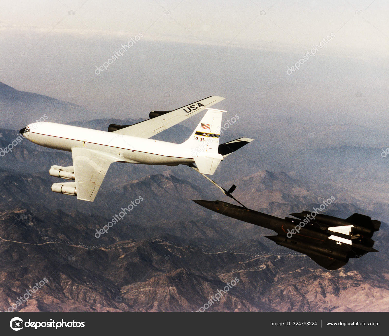 Nasa Refuels Edwards Air Force Base 135 First Flight Nasa — Stock ...