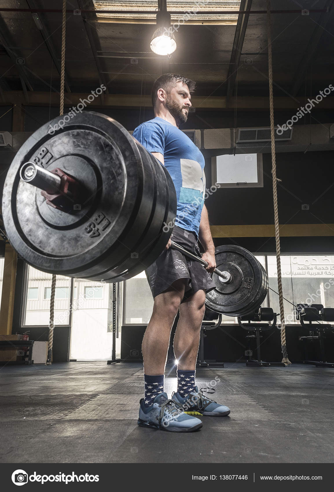 Strong white man deadlift heavy weights in crossfit box — Stock Photo ...