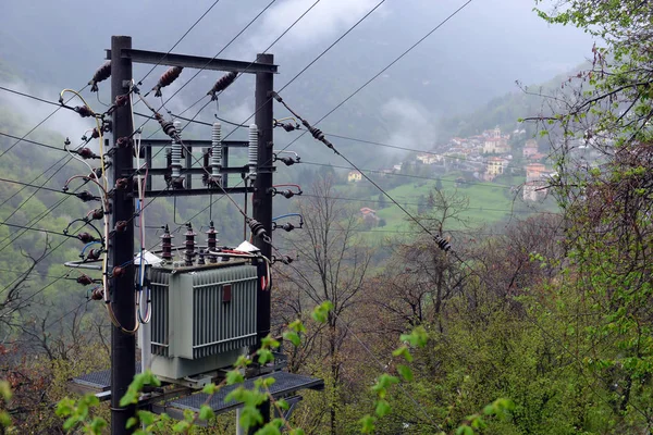 Electronic poles Stock Photos, Royalty Free Electronic poles Images ...