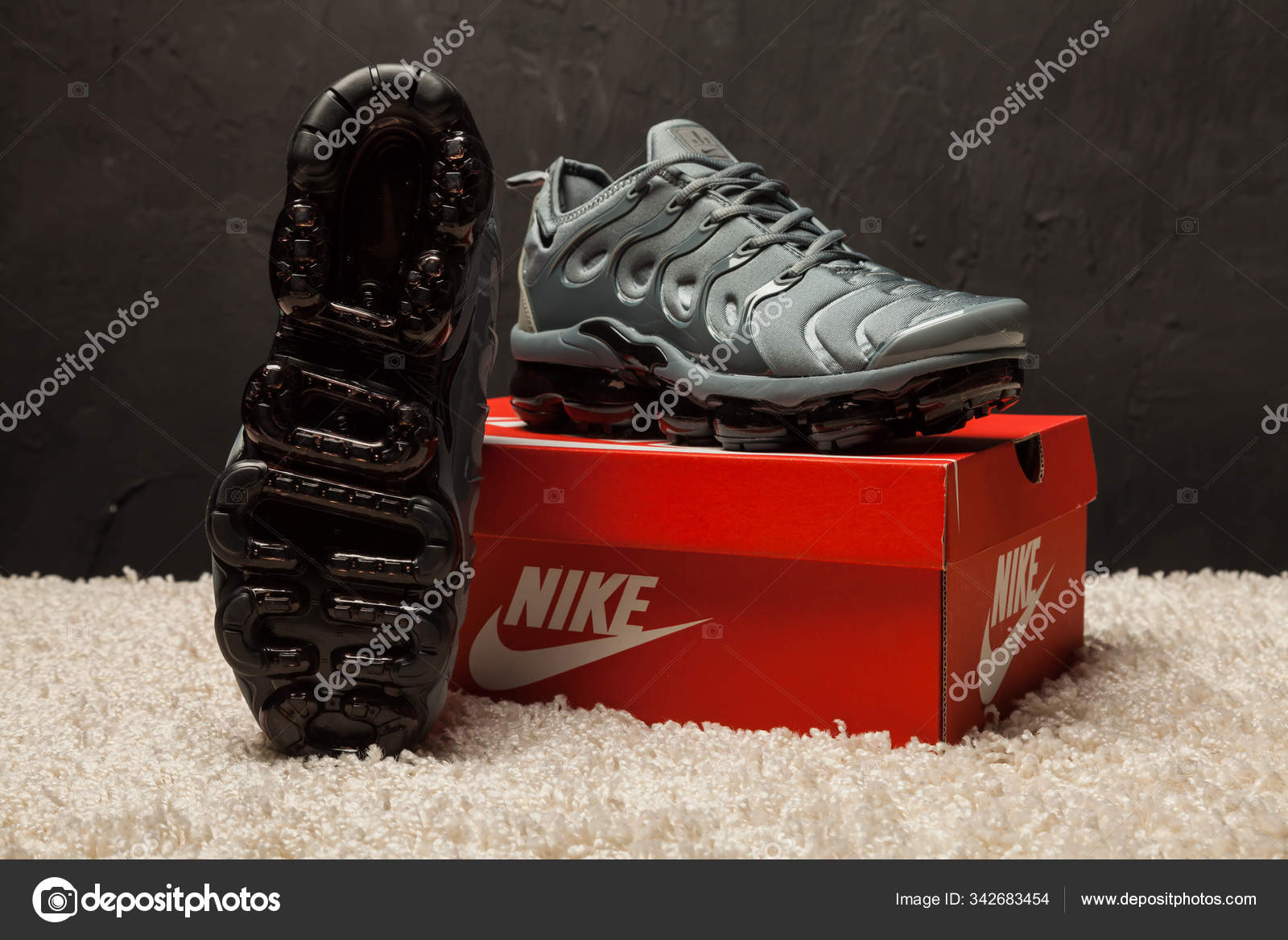 New Beautiful Colorful Nice Nike Air Max Running Shoes Sneakers — Stock ...