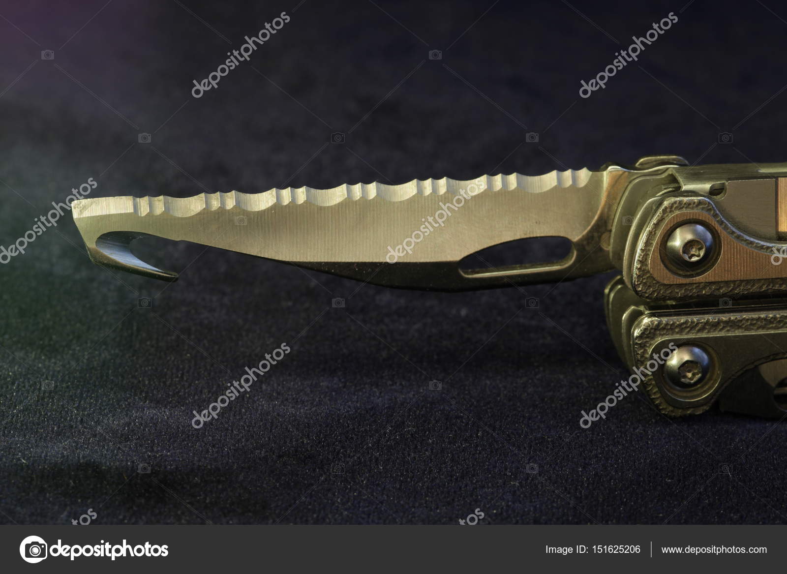 Multitool Steel knife Wavy blade — Stock Photo © mrivserg #151625206